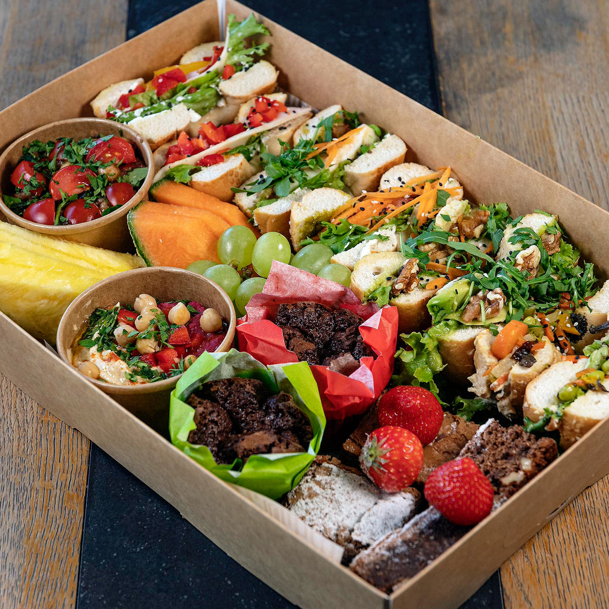 Bagel & Sweets Box - Event Catering online bestellen | FINN Wien – Finn ...